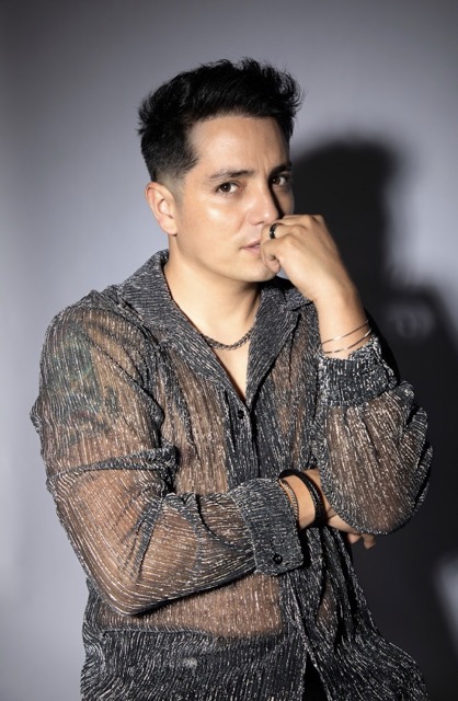 Fehr Rivas Unveils New Album "Ser y Pertenecer" to Global Audience